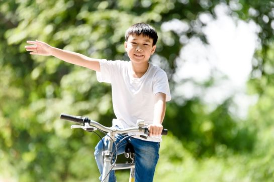 8 Essential Hand Signals for Bike Riding - Haley's Daily Blog